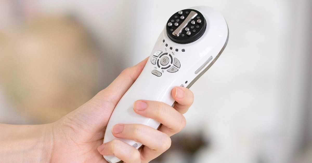 This beauty device ticks off your skin goals in just 5 minutes a day ...